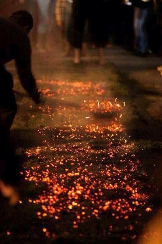 Firewalk | Walk On Fire | Fire Walk Training for Corporate Events in ...
